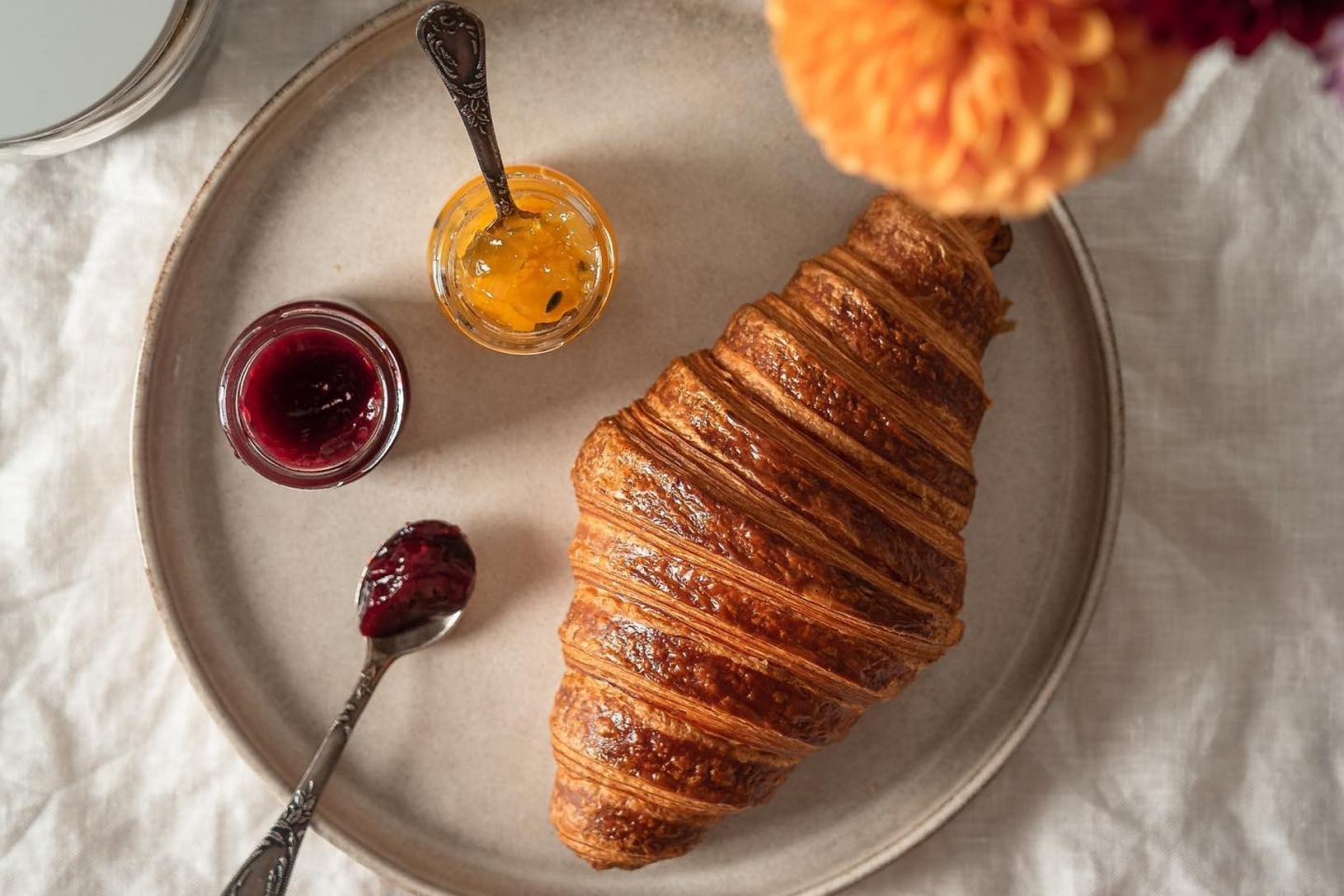 Typický francouzský croissant nepochází z Francie - CzechCrunch