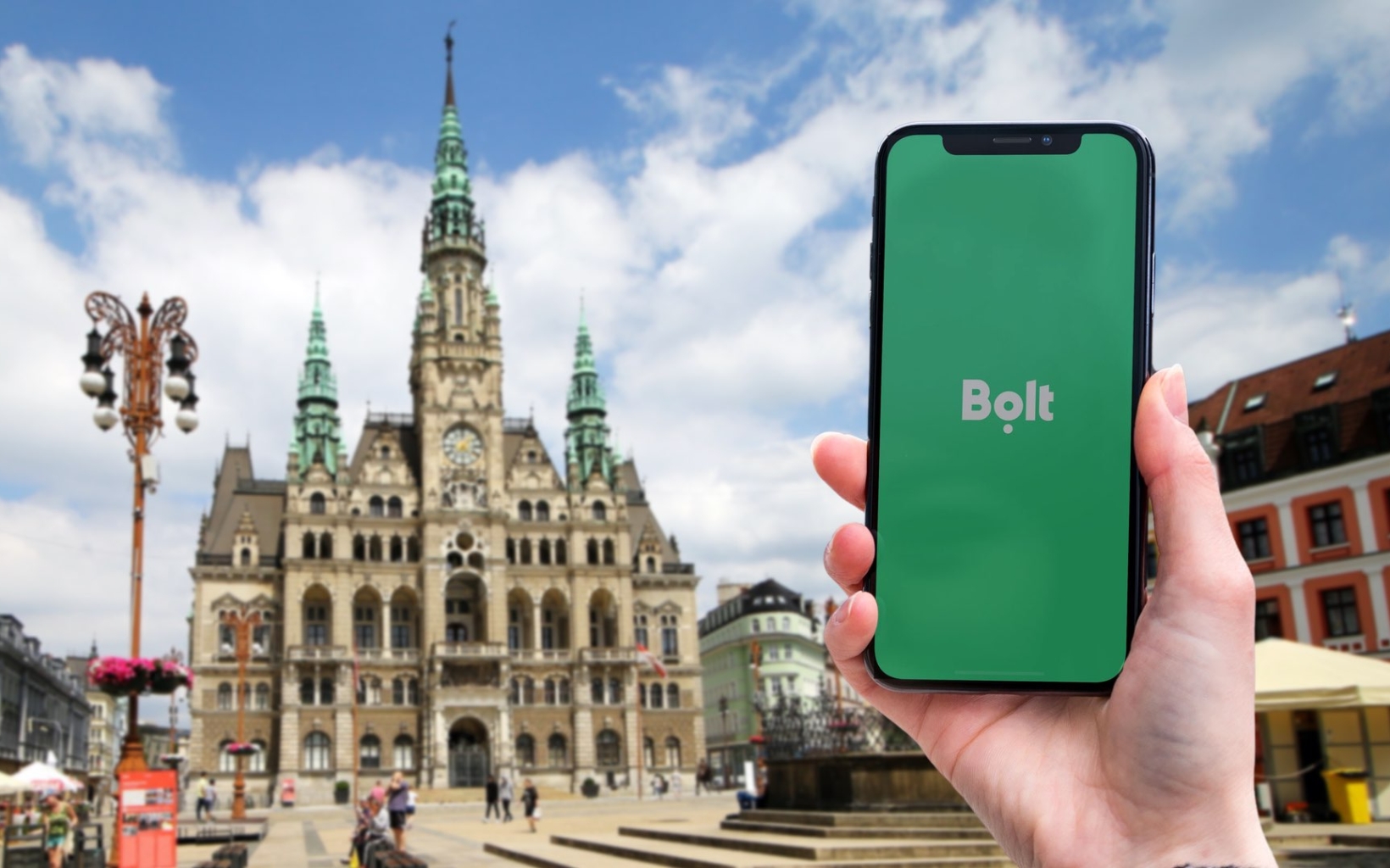 Bolt pokračuje v rychlé expanzi po Česku. Jeho taxíky se nyní svezete i ...