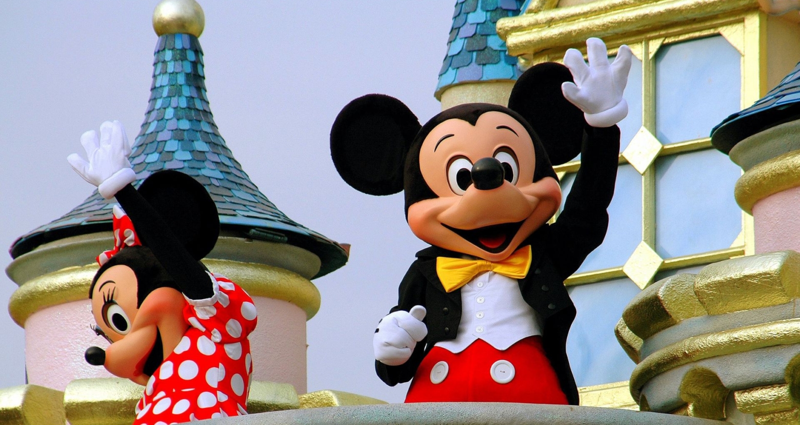 Disney se vrhá do byznysu se sběratelskými kartičkami - CzechCrunch