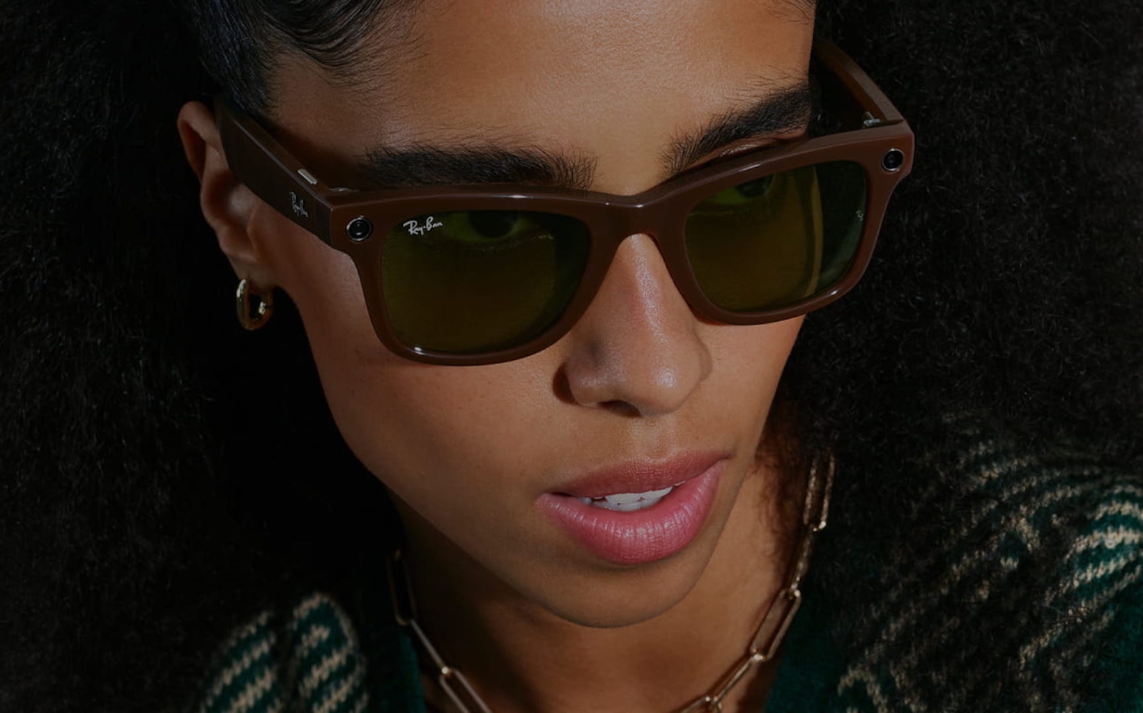 Meta ukázala novou generaci chytrých brýlí Ray-Ban, umí streamovat ...