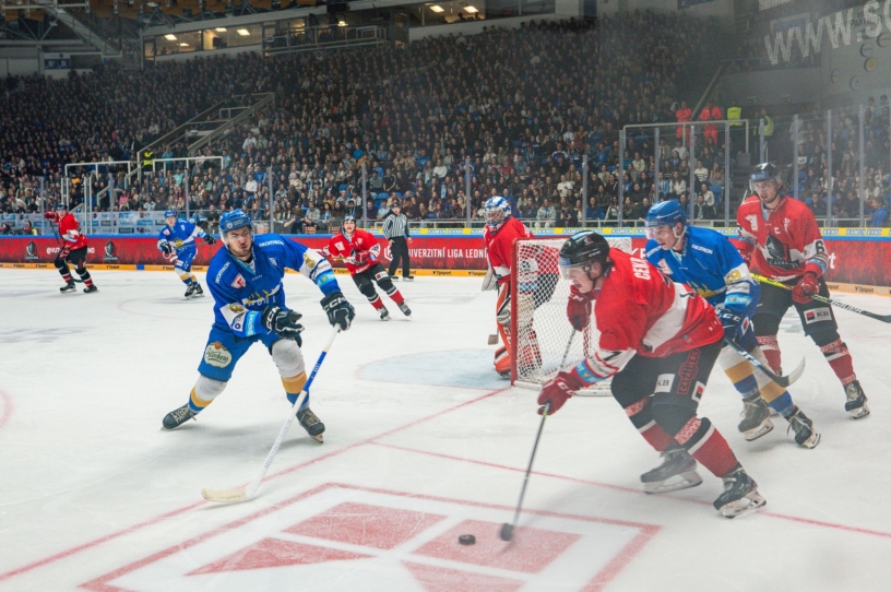 Nejhlasitější zápas v Česku? Hokejové derby brněnských univerzit - CzechCrunch