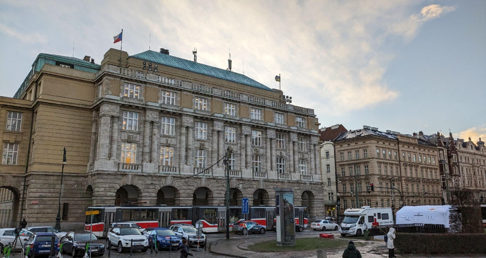Střelec z FF a Klánovic je stejná osoba, potvrdila balistika - CzechCrunch