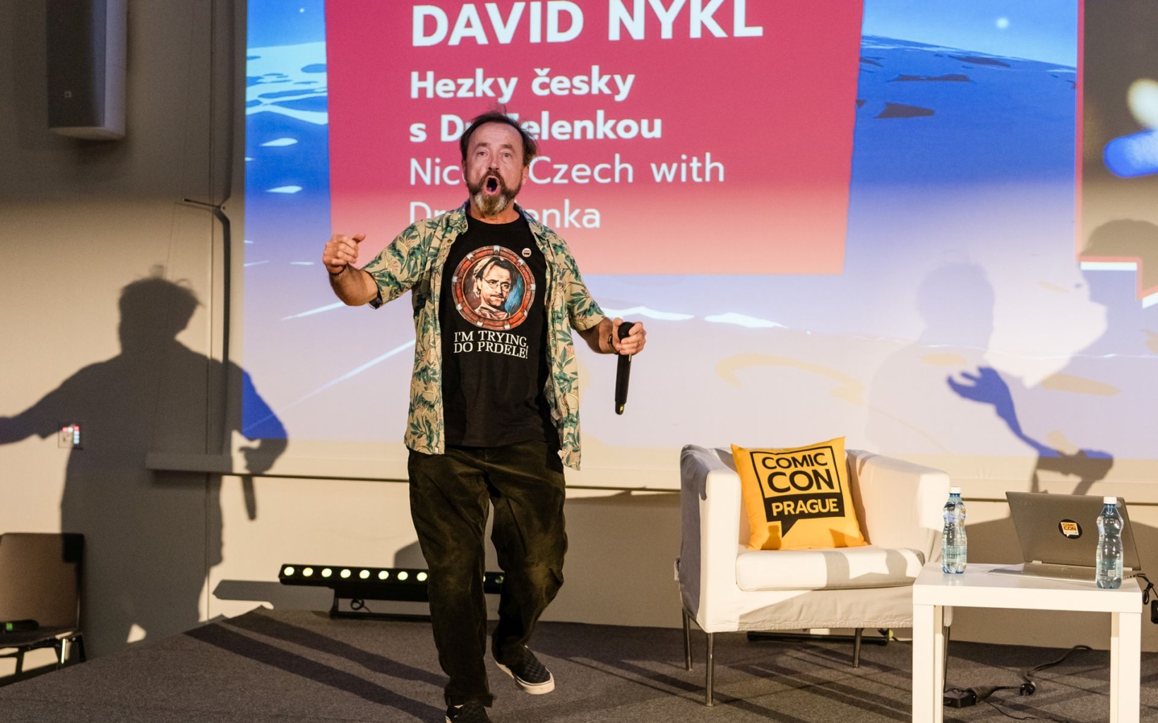 David Nykl alias dr. Zelenka: Jason Momoa byl jako velké štěně ...