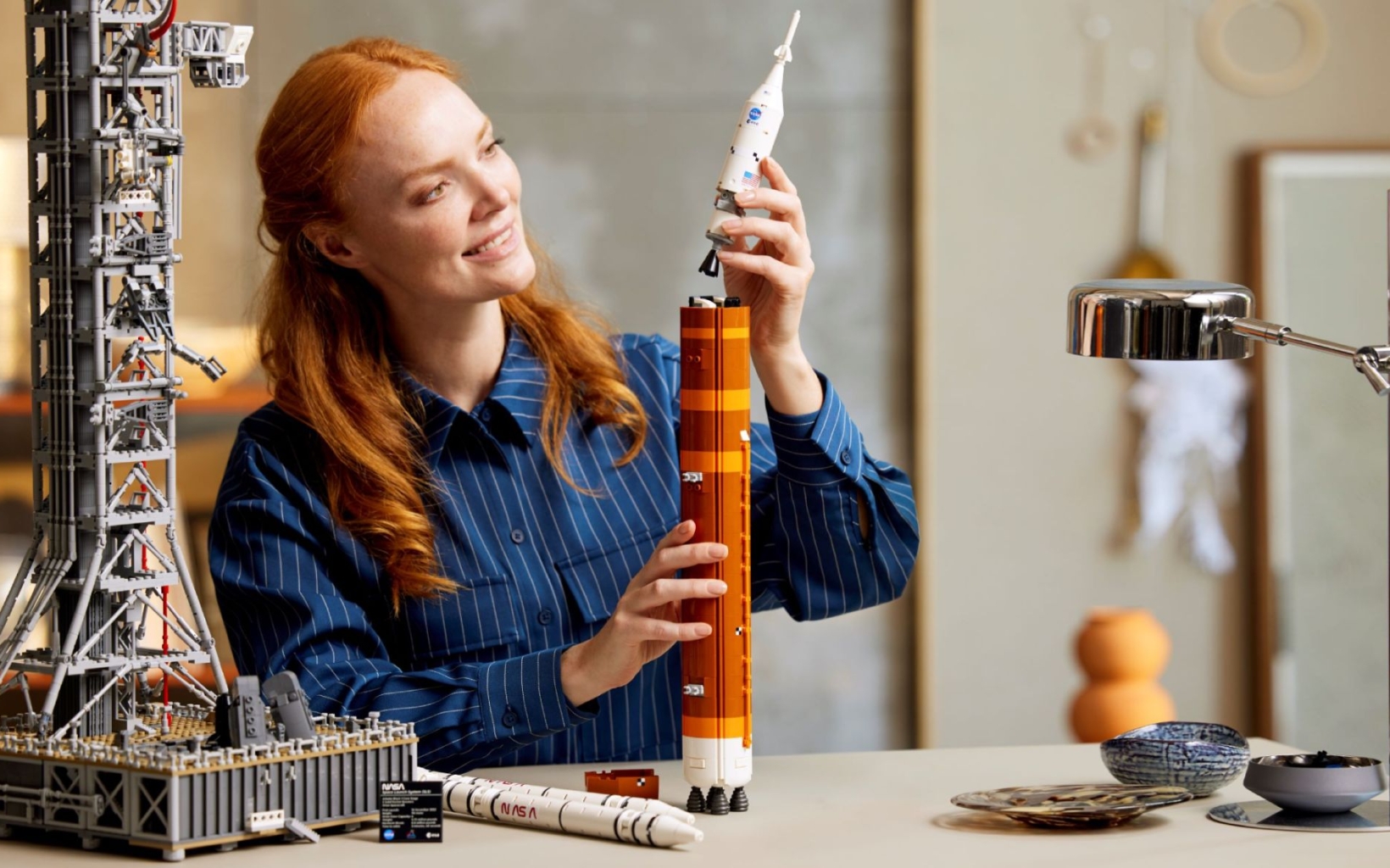 Nové vesmírné LEGO: Raketa z mise NASA Artemis i obraz galaxie ...