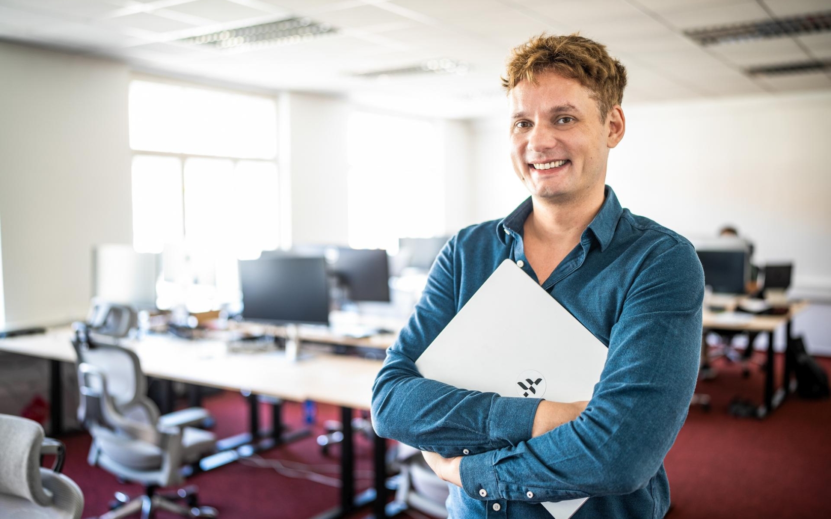 Vytvoříme jeden z nejsilnějších týmů na AI, hlásí. Získal sto milionů ...