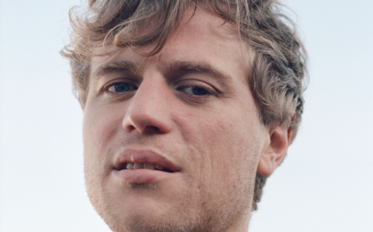 Tohle jsou Lucius a Draco Malfoy ze seriálu Harry Potter od HBO ...