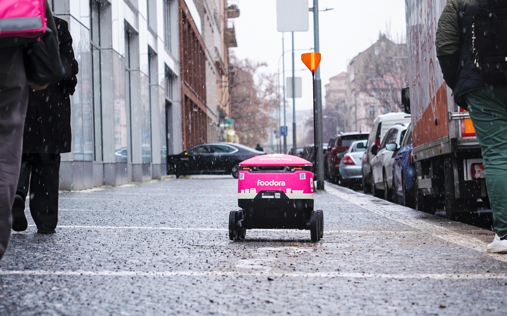 Foodora spustila doručení jídla autonomními roboty, první je Mekáč ...