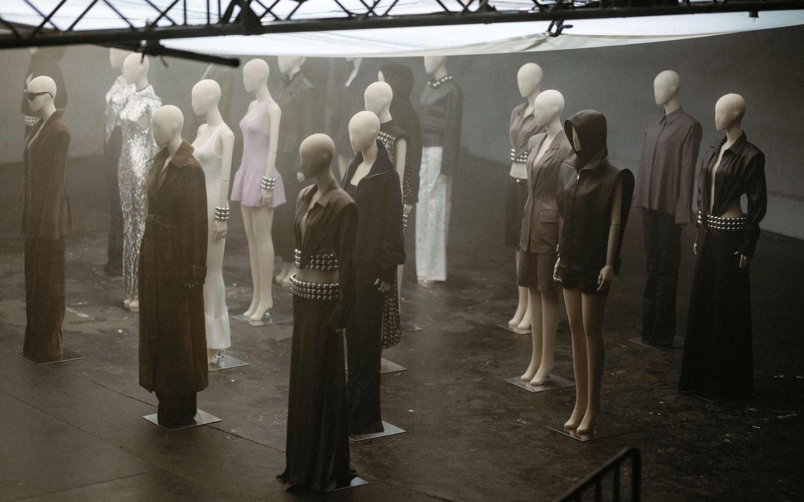 Značku založili v Liberci, teď nosí jejich oblečení i Lady Gaga ...