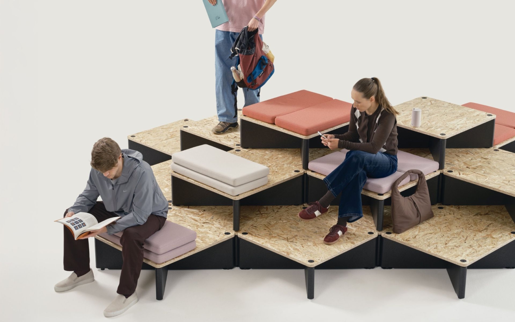 Vitra představila nový přístup k flexibilním kanceláří - CzechCrunch